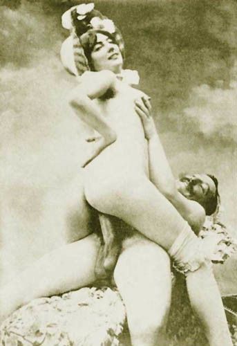 Vintage Cowgirl Pic Blu109