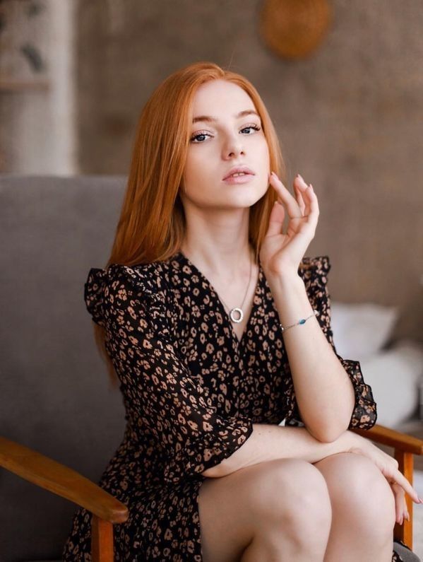 Julia Adamenko 7 Addna