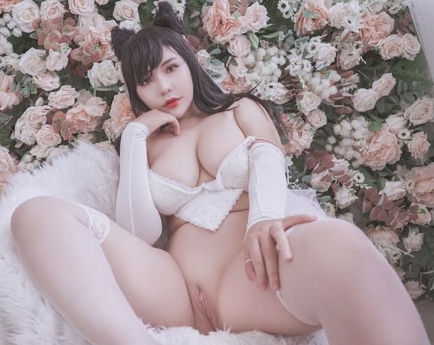 Exotic Bigbutshy