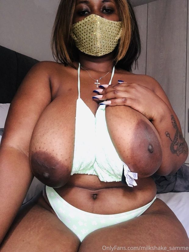 Milkshake Samme Huge Tits Out In Bikini Keniff