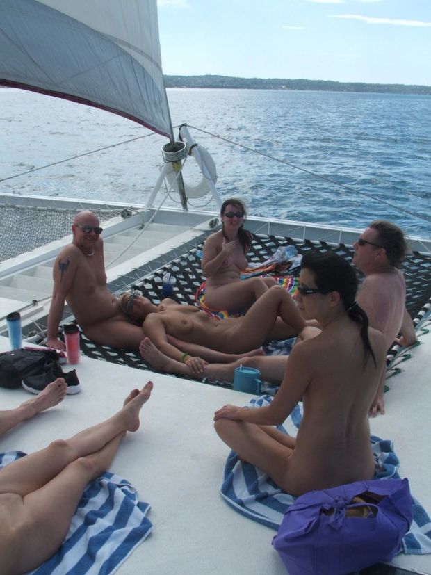Hedo Cruise Mrcanoeingnude