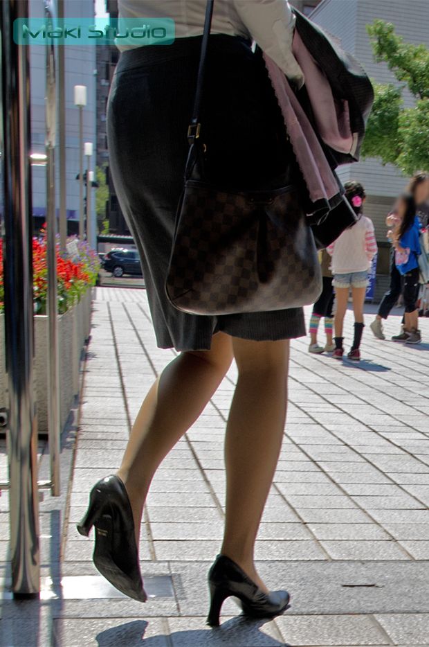 Hot Legs Curiousandhorny