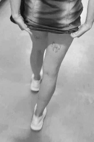 Public Flashing Keyllyna