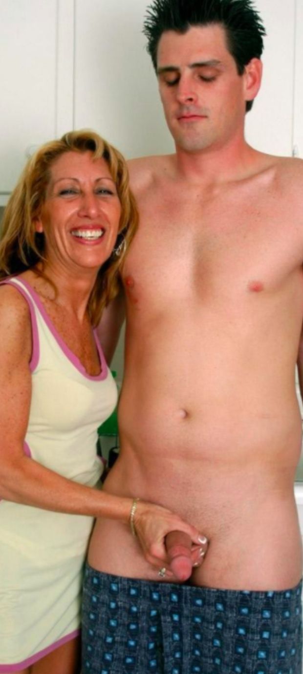 Nice Mature Cfnm Jack629