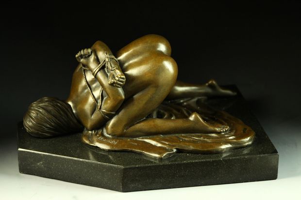 J Mavchi Masterpiece Interior Sculpture Figure Pedrogz