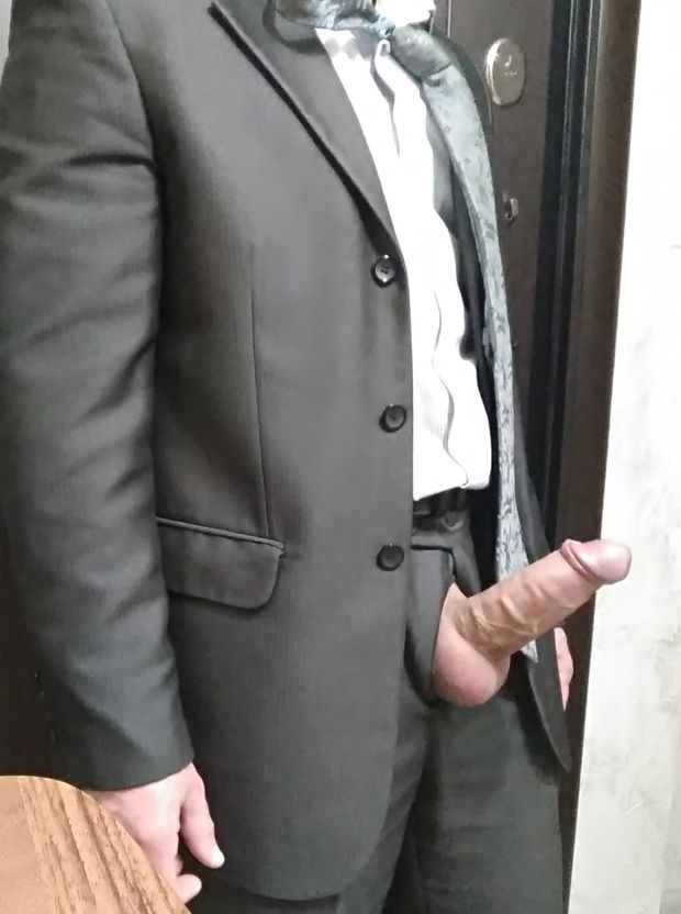 Dick Sticking Out Of Pants Omertamax