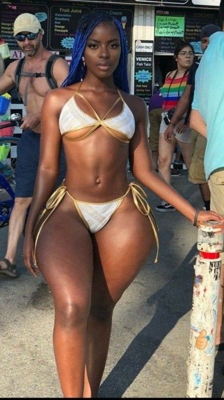 Wide Hipped Big Thighed Black Honey Alsharpton