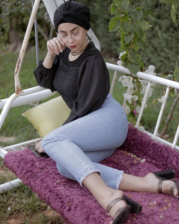 Hayat Nurdeen Hornycoomer