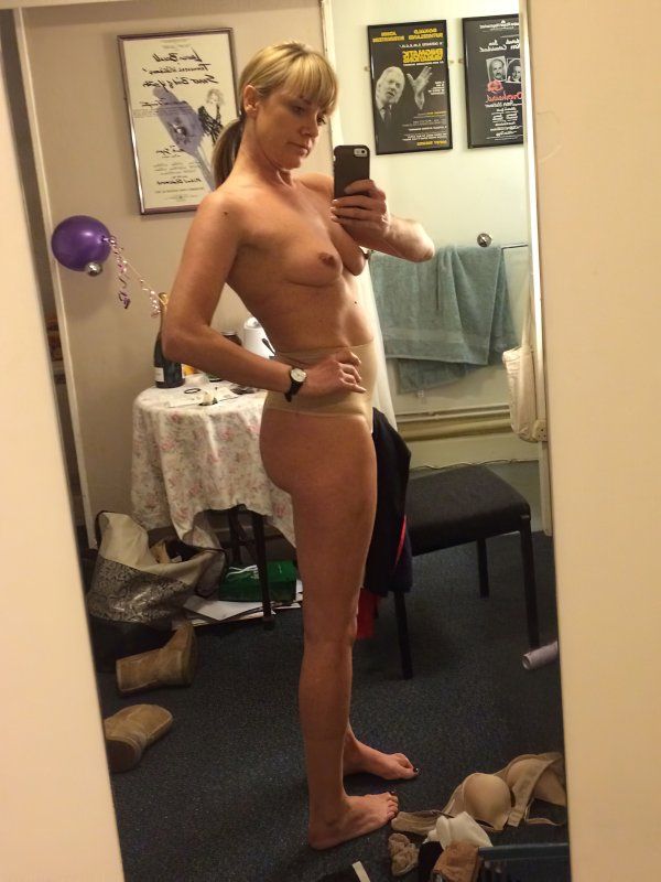 Tamzin Outhwaite Jp1000