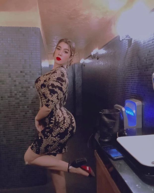 Anderadilari Hornycoomer