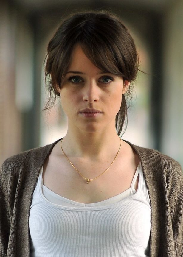 Claire Foy Apop