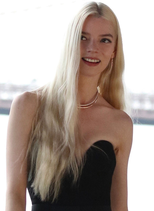 Anya Taylor Joy Black Dress Rider8344