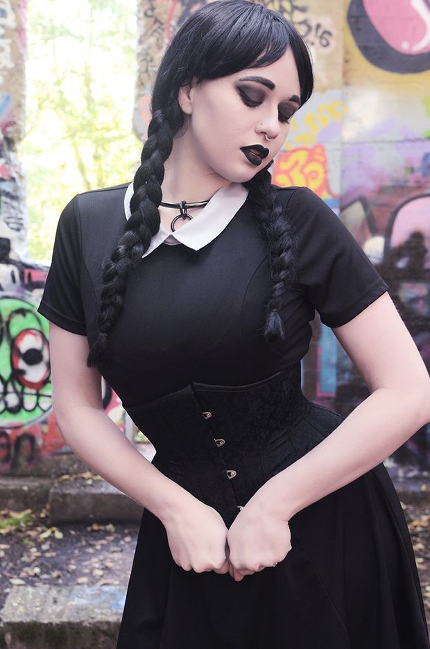 Mistermadis Black Lipstick Pin 63384213