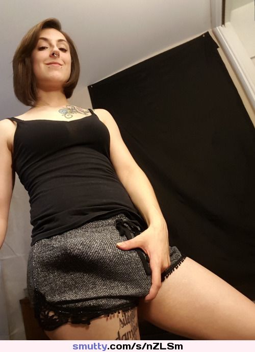Dress Bulge Qraks
