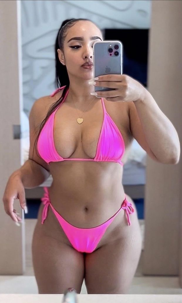 Demetria Obilor In A Bikini Cufo510