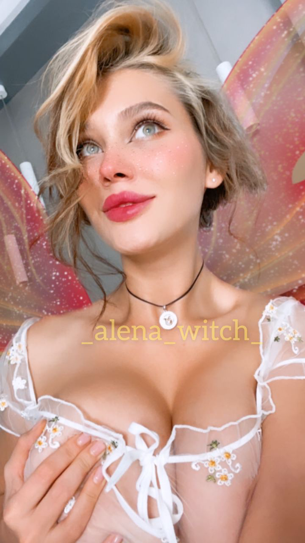 Alena Witch Rabb1t
