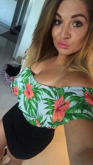 Nobra Pics