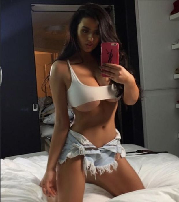 Seductive Selfie Sweetd