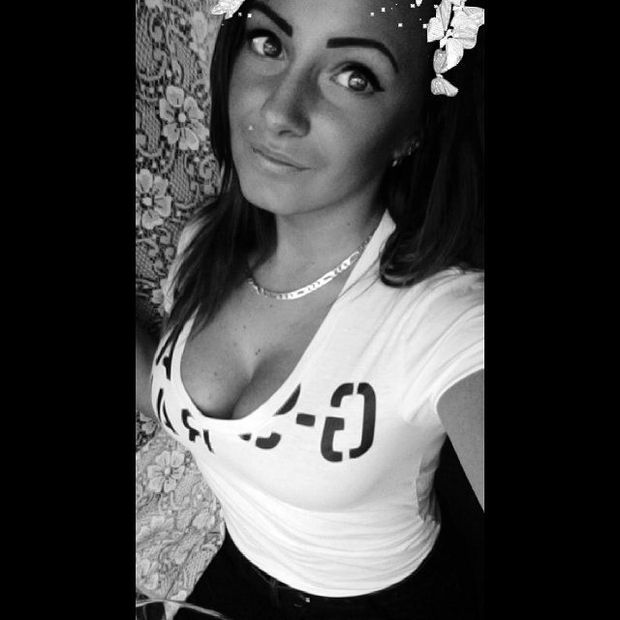 Big Tits In Sonias Cleavage Viego