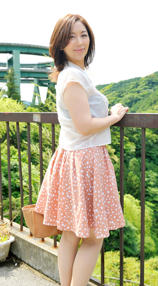 Maoi Chisato Pin 63818277