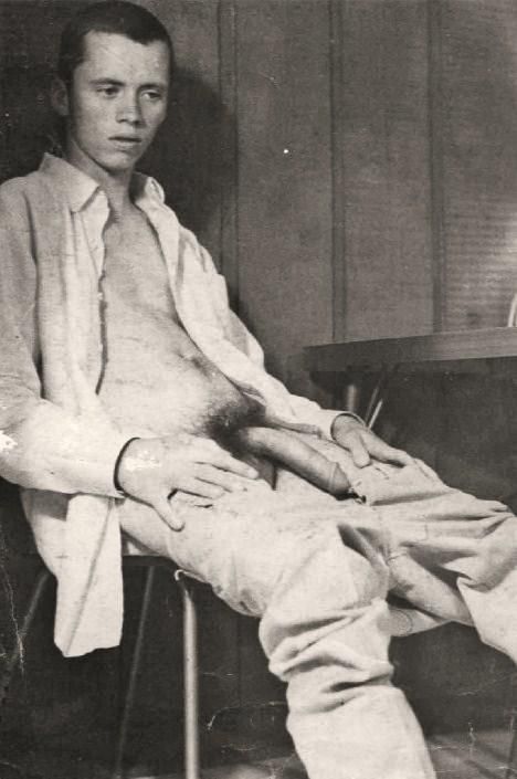 Vintage Male Nude 149 Phnix