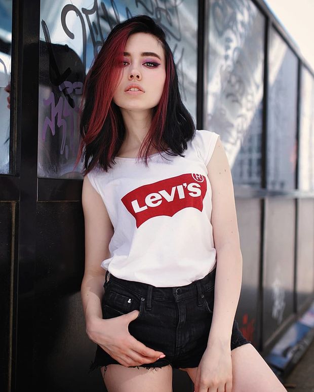 Anastasia Sereda Rabb1t