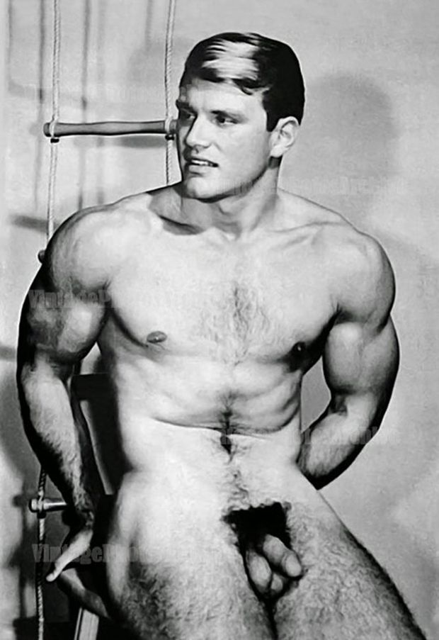 Desnudo Masculino Desnudo Frontal Phnix