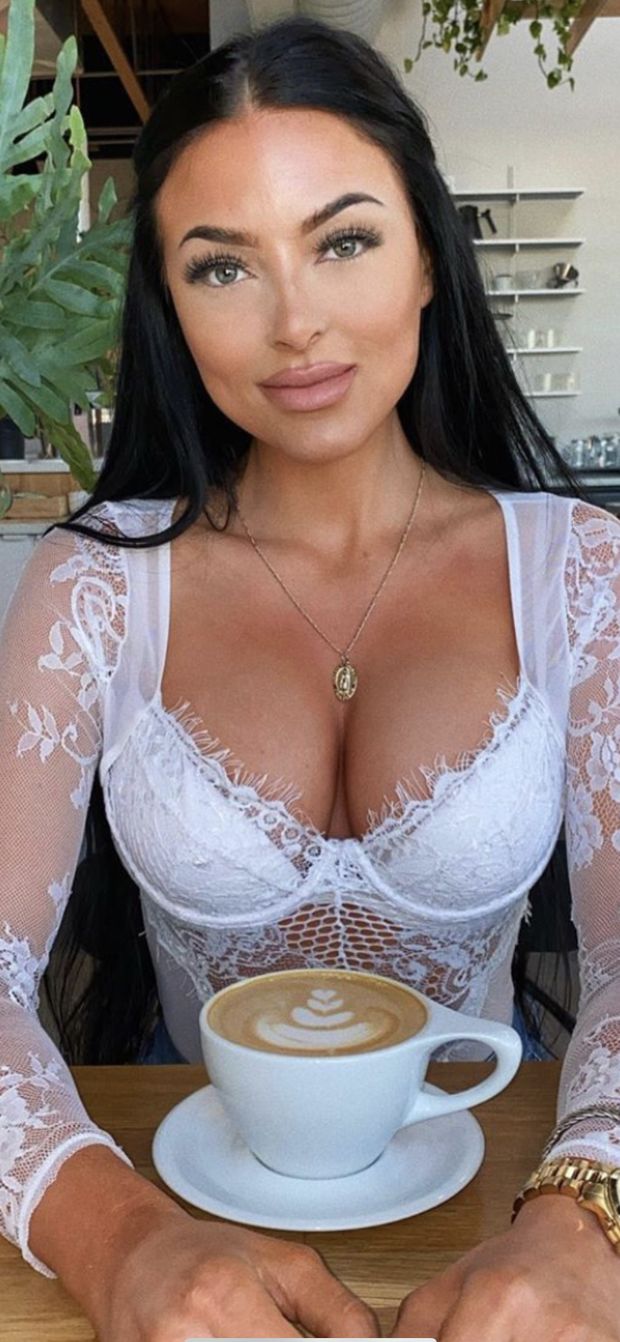 Cleavage With Your Coffee Sopje