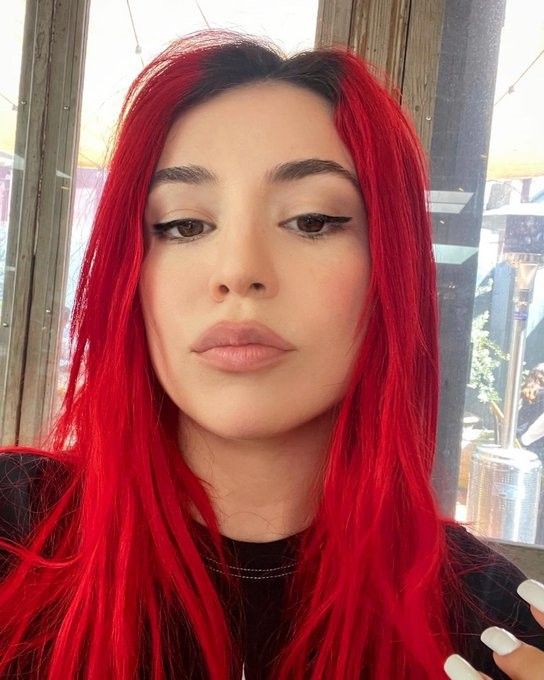 Ava Max Beautylover2