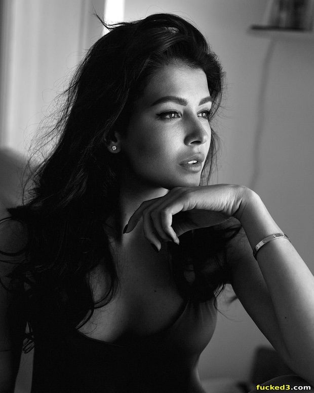 Shes So Damn Sexy Drooouuul2