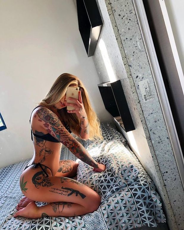 Karlla Alencar Tekashi00