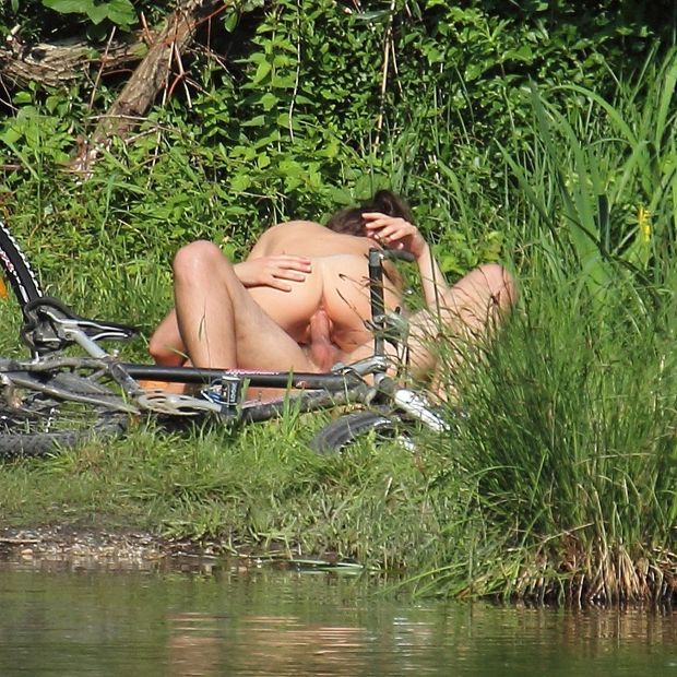 Sex By The Lake Msa93