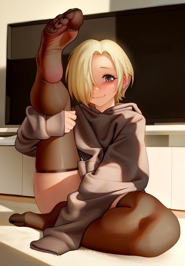 Adorable Blonde Rasti
