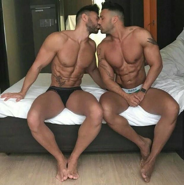 Gay Mrquinze