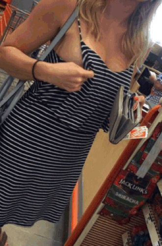 Public Flashing Lezzamoures