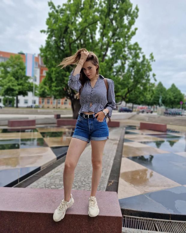 Dina Belenkaya Simianjedi