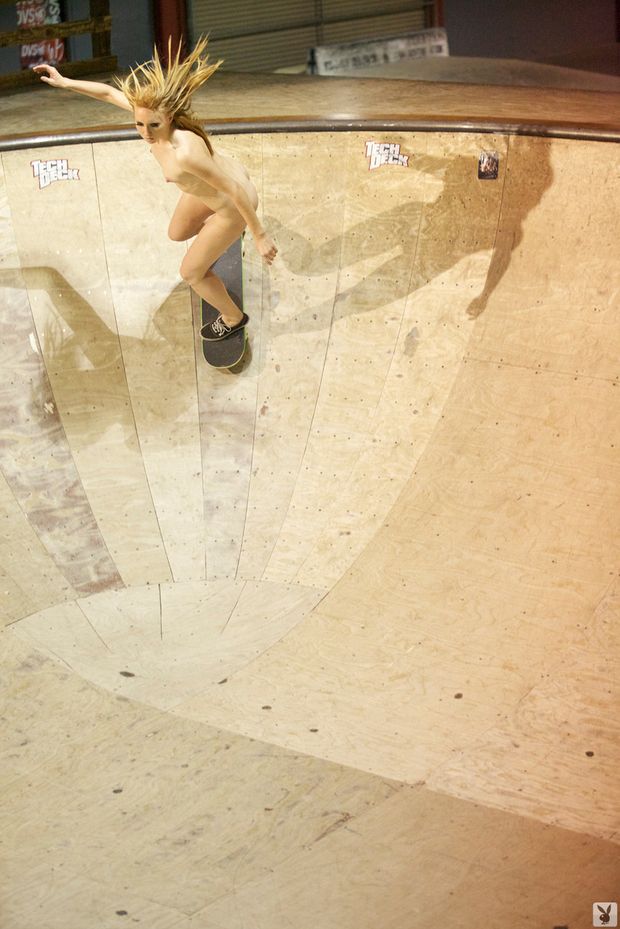 Skateboarding Bergsavage