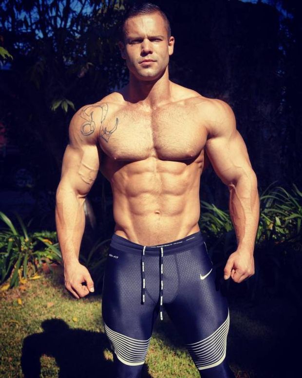 Brendon Theron Phnix
