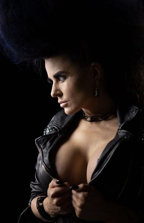 Irina Tundra Bigbutshy