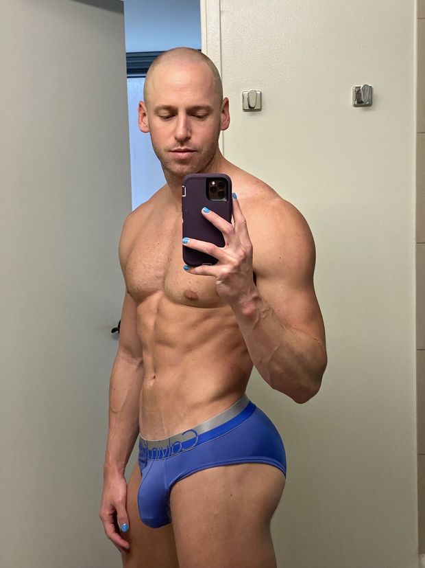 Alex Mach Phnix