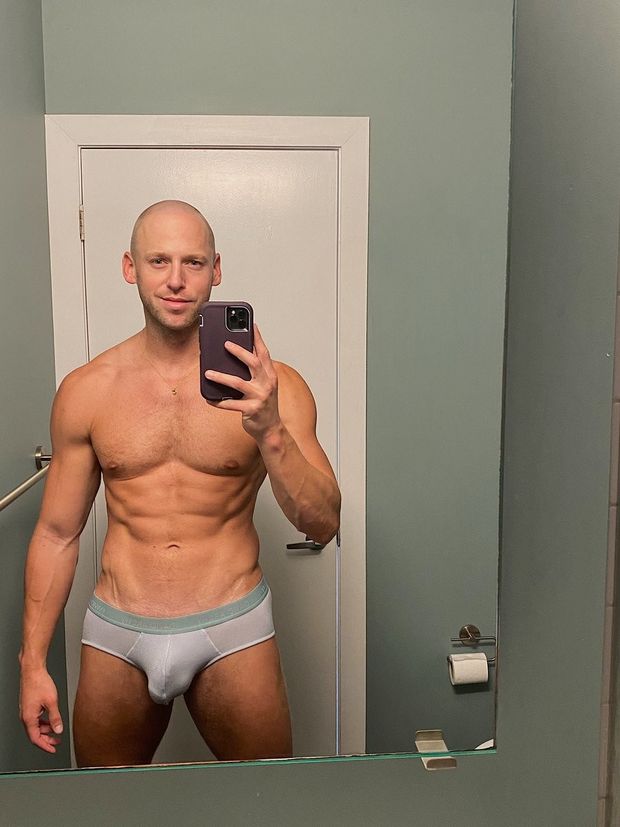 Alex Mach Phnix