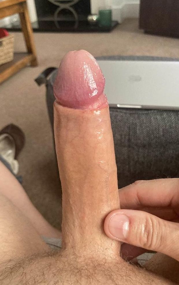 Straight Cock Mickeyh