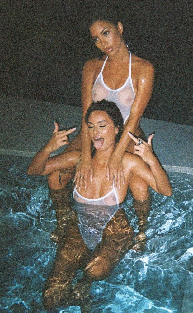 Wet See Thru Mickeyh