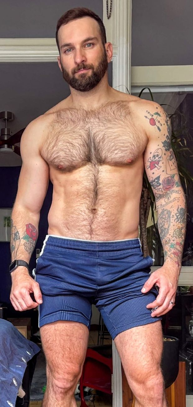 1010v1010v G Bulge And Reveal Pin 64774476