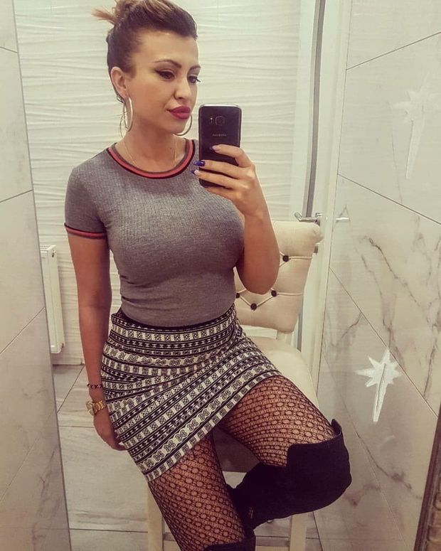 Jlpp Dressed Sluts Pin 64820775