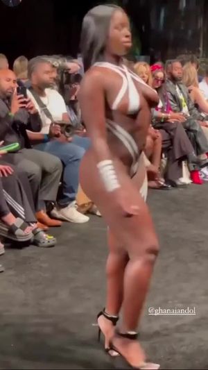 Nude Walking Sex Videos