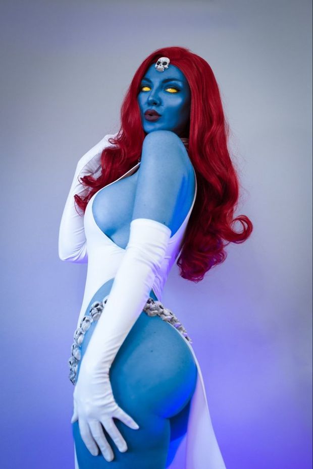 Ashlynne Dae Mystique Cosplay Buttercrumbz