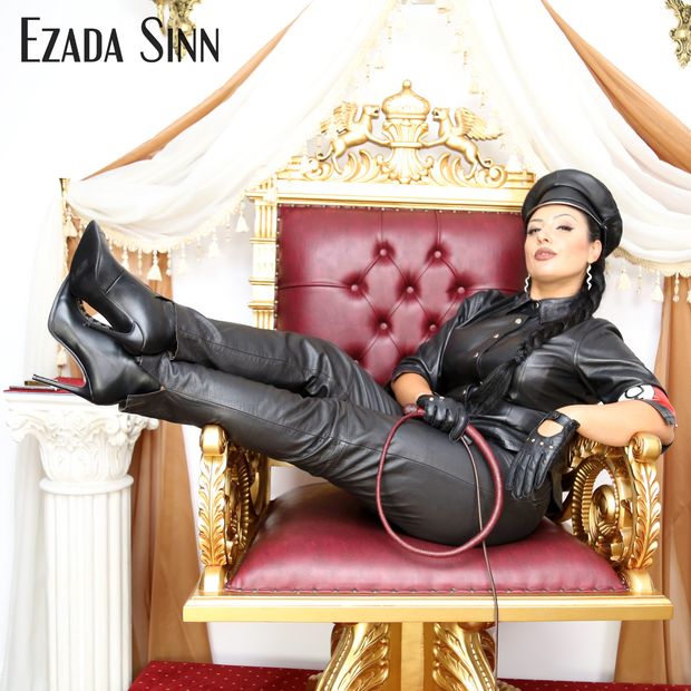 Ezada Sinn Oscarphillips1247