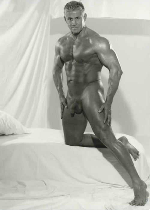 Derek Steele Phnix