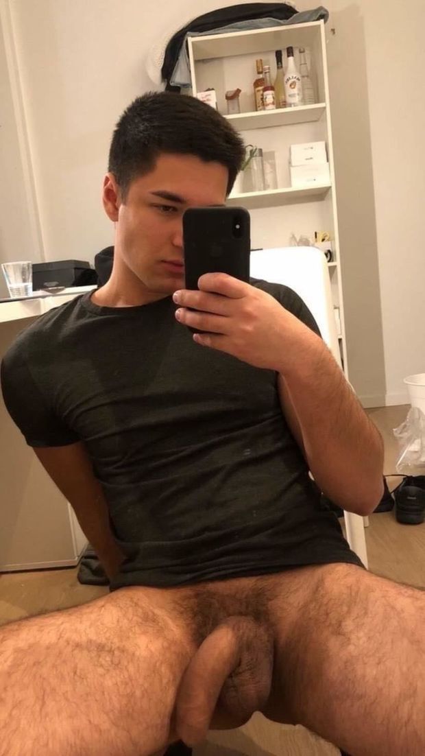Hot Hairy Man Troc